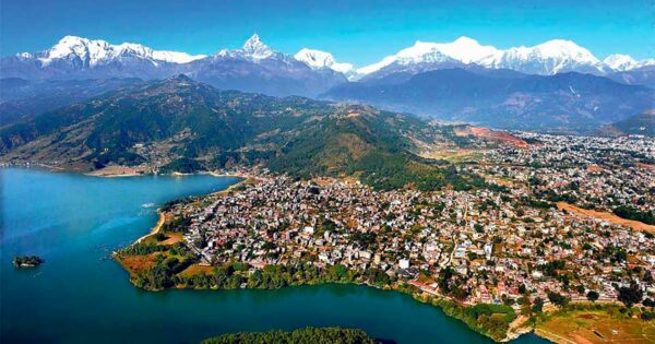 Une province du Népal veut légaliser le cannabis pour sa prospérité ...